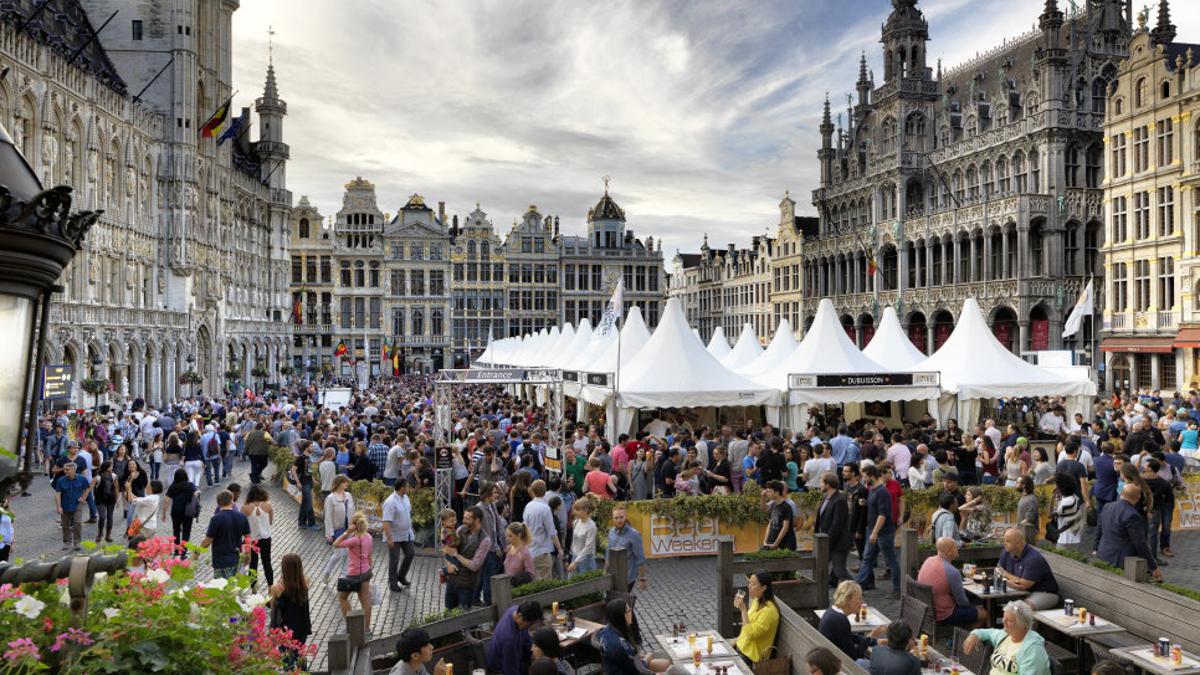 The Belgian Beer Festival in Seoul is buzzing with activity. A visit is ...